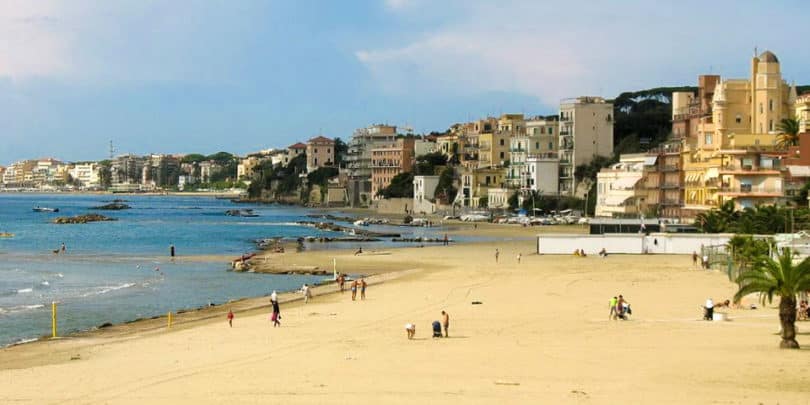 Mejores Playas Cerca de Roma – Cómo llegar en tren